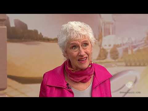 NY Times Best Selling Author Sara Paretsky