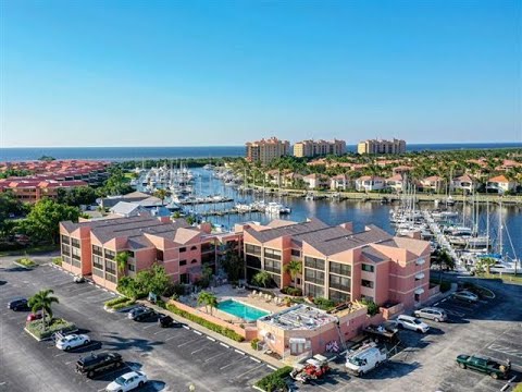 Burnt Store Marina Condo w/Resort-Like Amenities