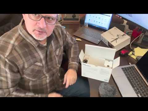 Unboxing The Rode Vlogger Kit For iOS (VLOGVMML)- Plugs In And Works Immediately