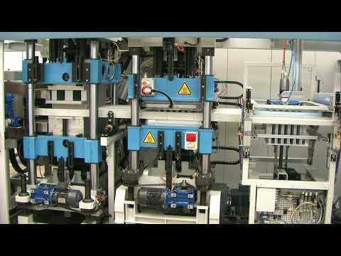 PS lids - Steel rule cutting FC 780 IM2 with 3 Axes Robot Stacker - 60 cavities