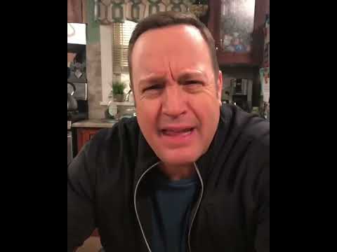Kevin James Telling Leah Remini To Stop Looking At Her Phone - Candy Crush