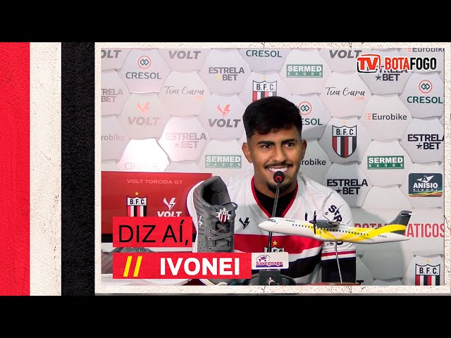 Ivonei diz que não treinou com Turra no Santos, mas respeita afastamento