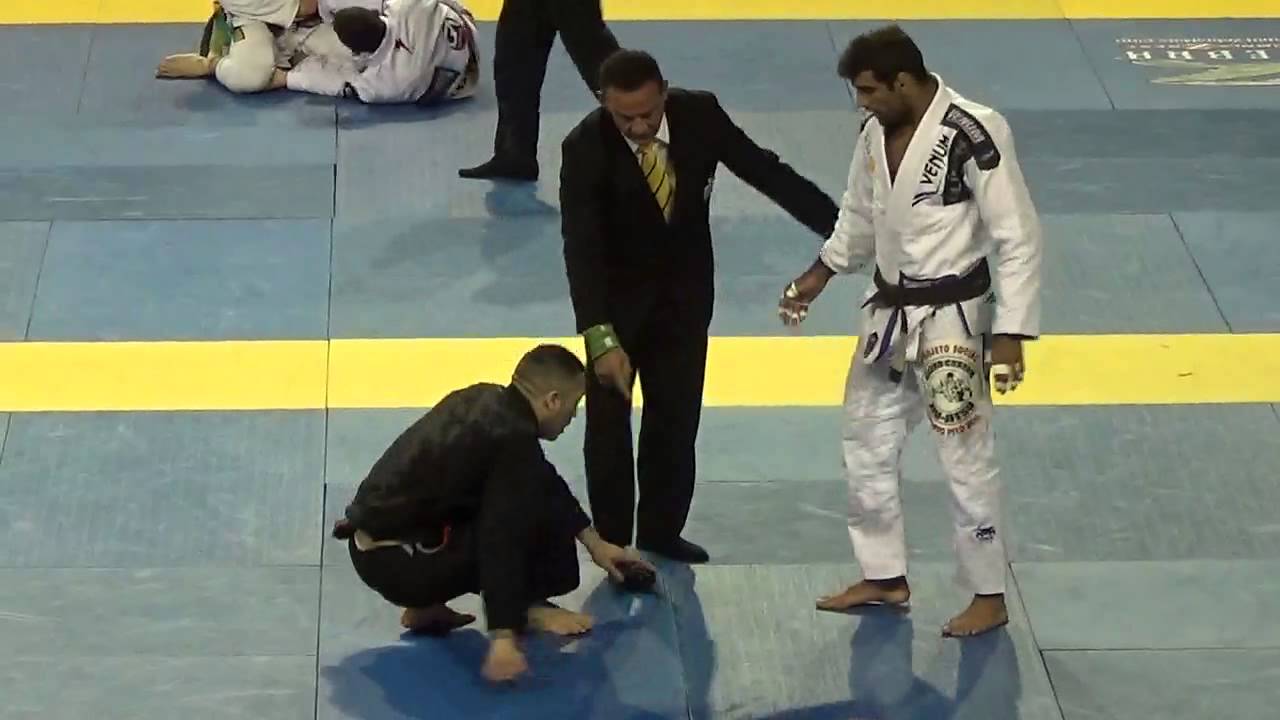 Leandro Lo First match Medium weight Pan Ams 2015