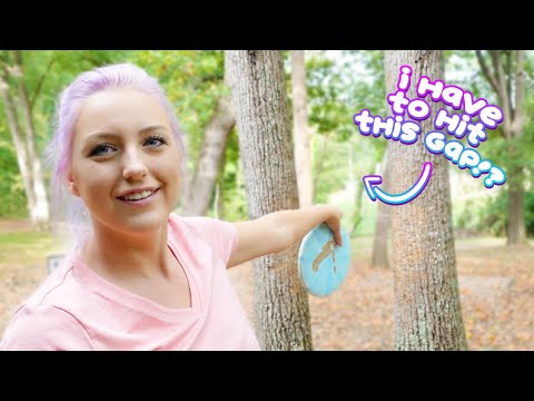 Playing Disc Golf at BOYD HILL! | Miss Frisbees