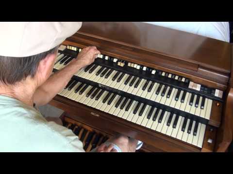Hammond B3000 with matching Leslie 722 1978 Walnut | Reverb