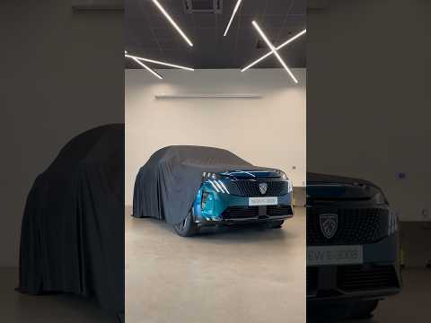 What’s your first impression of the all-new electric Peugeot e-3008? #Peugeot #Peugeote3008
