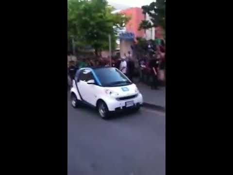 smart fortwo Tipping is The Newest Craze in The US - autoevolution