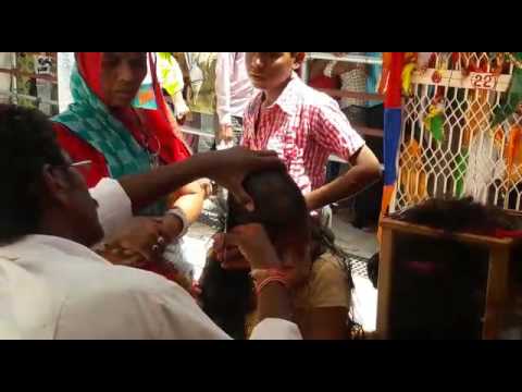 ladki ne karaya mundan