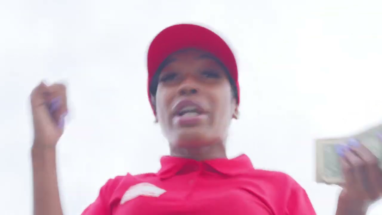 SheeFreeky - DICCDASH (Official Video)
