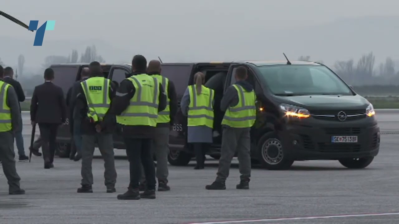 Видео Пациент кој по пожарот се лекуваше во Грција се врати во државава вечер се очекуваат