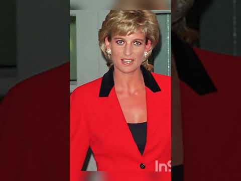Photos Of Royal Outfits That Were Recreated On The Crown..Watch The Full Video..π