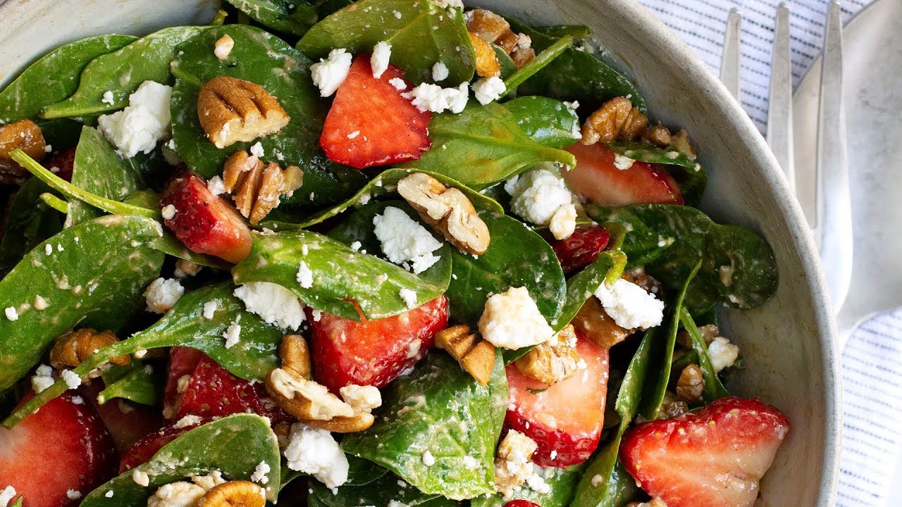 How to Make the BEST Strawberry Spinach Salad