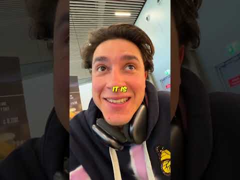 Trying Chilean Food For The First Time! - (Santiago Airport) 🇨🇱 #shorts