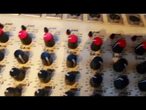 Mitec 1602 16 Channel Mixing Desk | Reverb