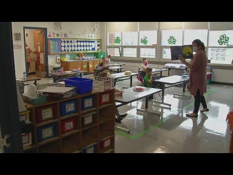 JCPS teachers to receive 4% raise, $1,000 stipend as part of the new salary structure
