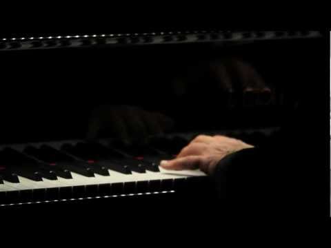Claudio Crismani plays Béla Bartók on Fazioli piano