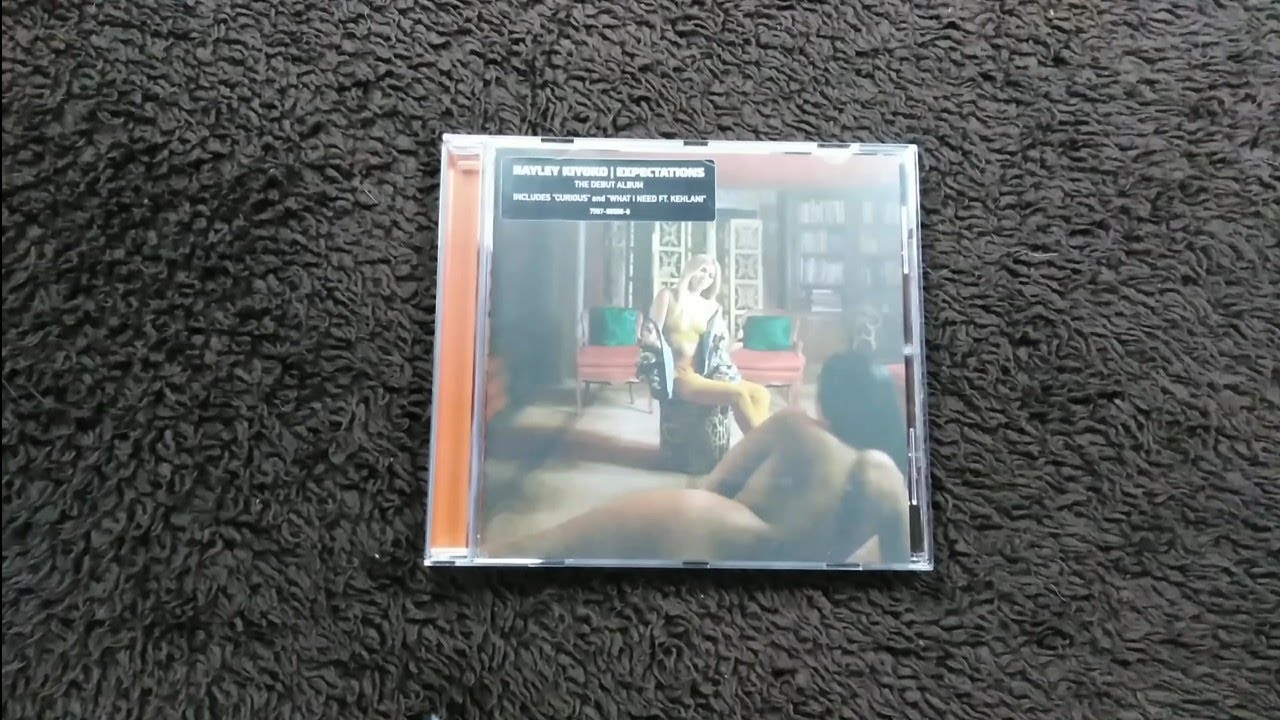Unboxing Hayley Kiyoko - Expectations CD