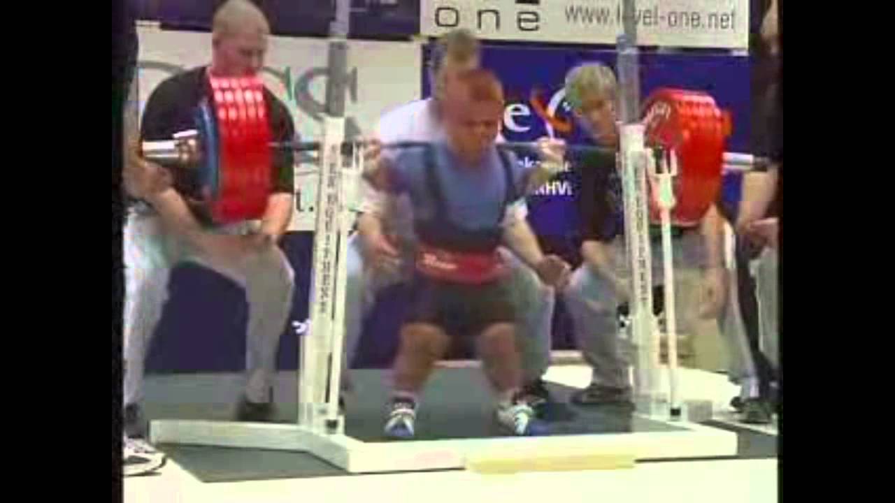 ANDRZEJ STANASZEK - 300,5kg/squat @ 52k