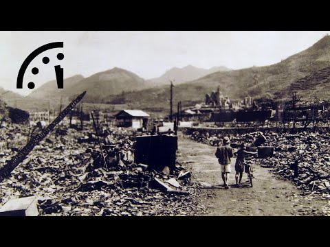How many people were killed by the bombing of Hiroshima and Nagasaki?