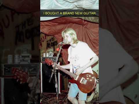 Kurt Cobain CHANGES the lyrics of "LOVE BUZZ" about HIS "Shitty" GUITAR 💩
