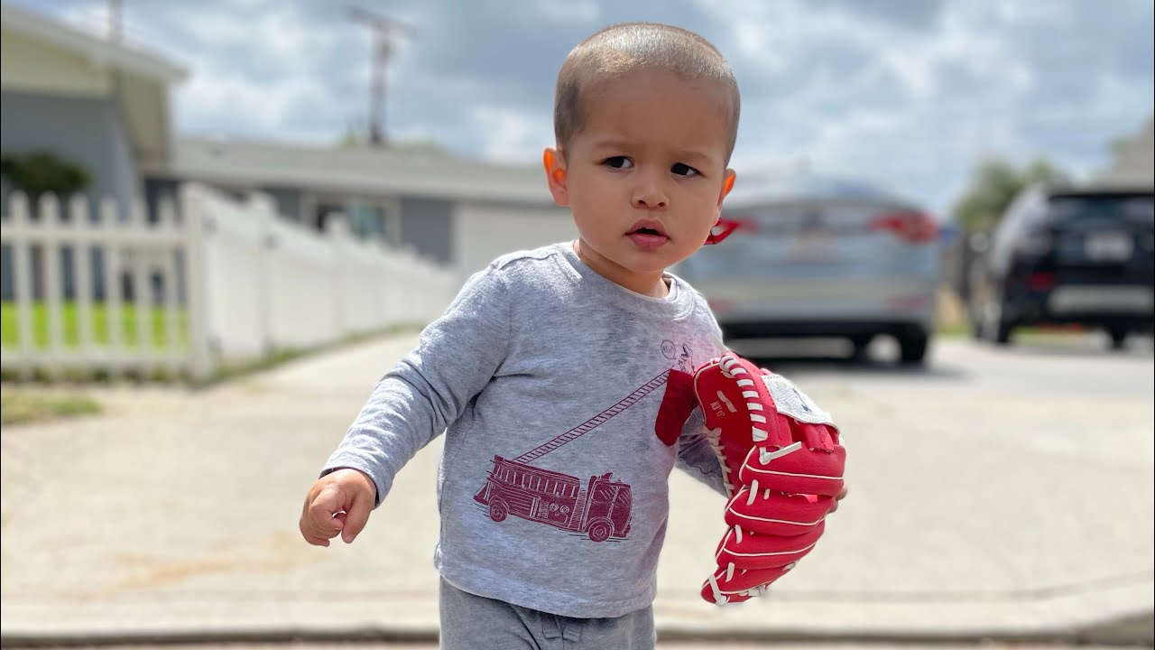 Leo’s 2nd Birthday Slideshow