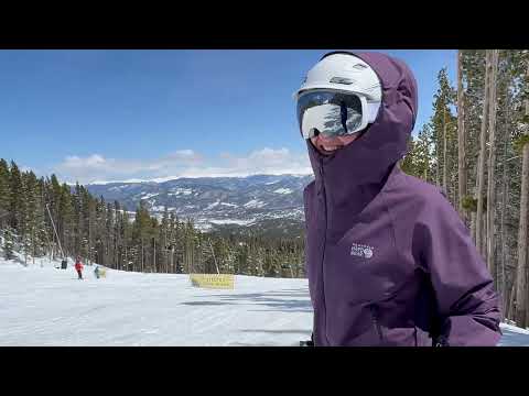 Skiing @breckenridge Peak7 on a clear day: