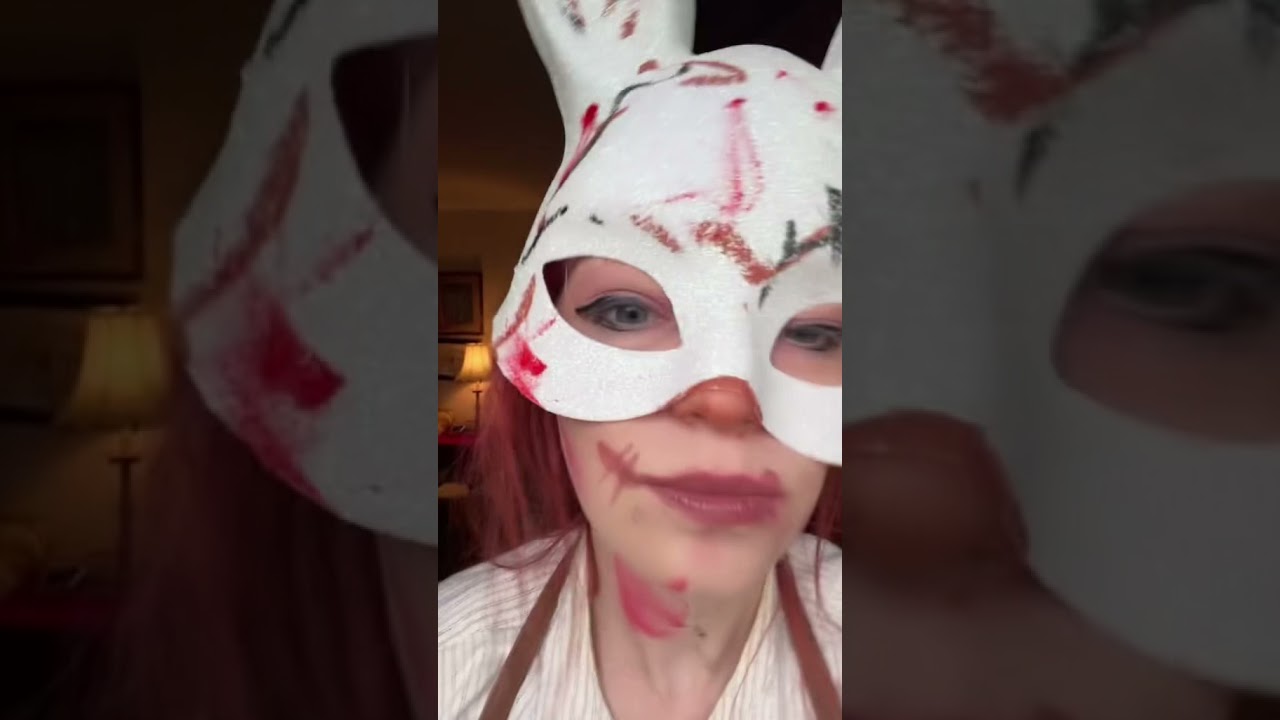 The #Huntress #cosplay from #deadbydaylight #dbd #makeup #gamer #streamer