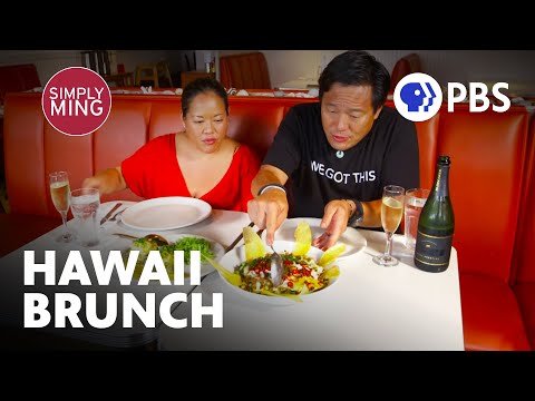 Hawaiian Eggs Benedict with Chef Lee Ann Wong | Simply Ming | Full Episode