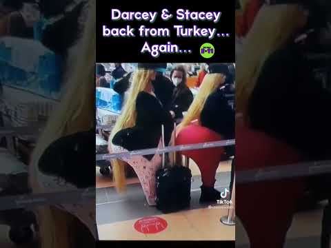Darcey and Stacey Silva are back from you guessed it! Turkey!!! (😉😂😉 just a joke!)