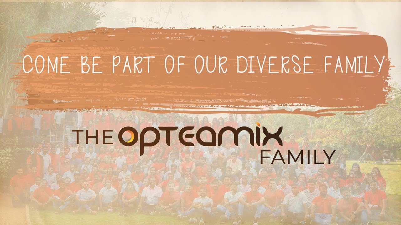 Dear #WomenInTech, restart your career with Opteamix!