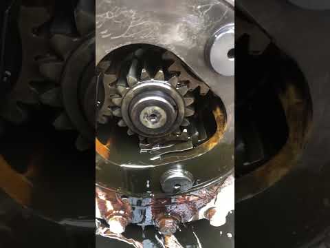 Wheel gear #caterpillar #machinery #950 #japan #loader #oldisgold #parts #tiktok #viralvideo