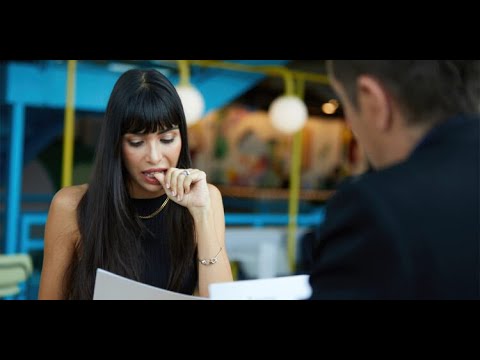 Psychology experiment reveals the impact of anxious nonverbal behavior on job interview ratings