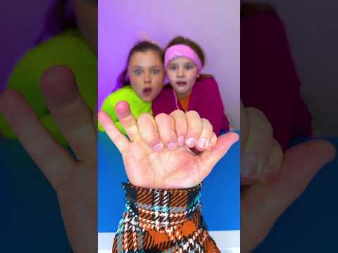 Quick: How Many Fingers do You See? ????