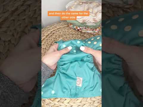 newborn cloth diaper hack