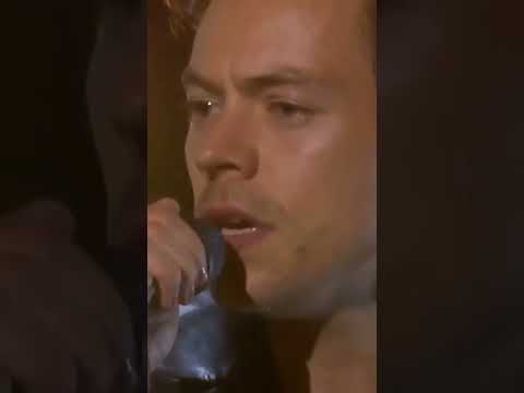 Harry Styles at Grammy 2021/ Watermelon Sugar
