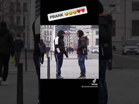 CAMÉRA CACHÉE - tu veux des baffes??🤣