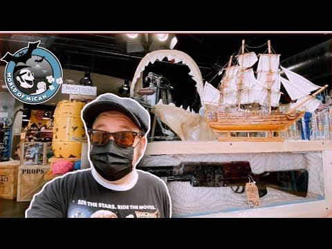 UNIVERSAL LEGACY STORE! Secrets, Props and Full Tour | Back to the Future, JAWS, Earthquake & MORE!