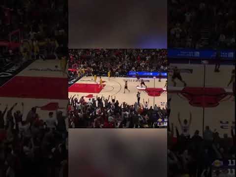 Josh giddy half court buzzer beater