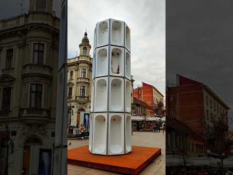 Wandering around rainy Zagreb with cloudy scenery and temperatures of 6 Celsius max at midday