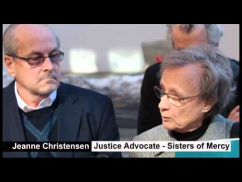 Catholics in Kansas City urge Pope Francis to discipline Bishop Robert Finn