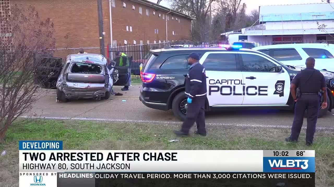 Two juveniles in stolen vehicle arrested after Capitol Police pursuit