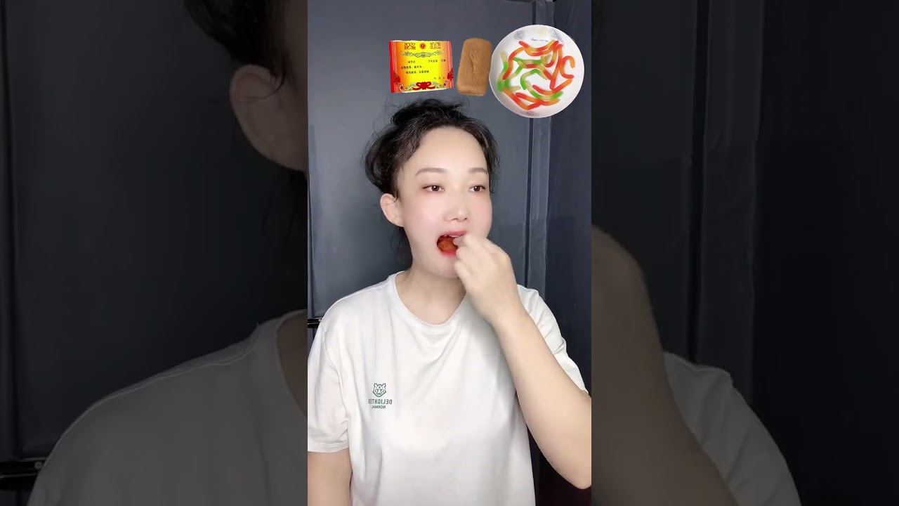 Gourmet Food Scroll King Challenge Gourmet Oh my god it’s so delicious Eating emoticons