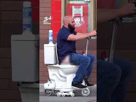 Taking bathroom breaks to a new level! 😂 #bathroom #toilet #cars