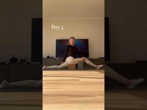 30 day splits challenge 🌻 #30dayschallenge #splits #flexibility #stretching