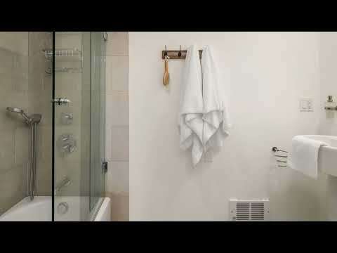 2031 Fairview Avenue East, Unit E, Seattle, WA 98102