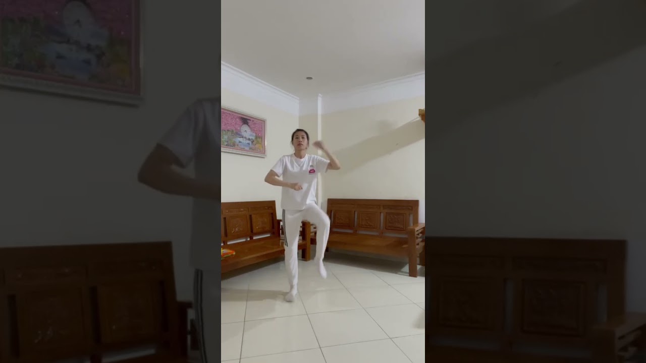 Bài thi nhảy aerobic món quà tặng cô Hoàng Thị Thu Thủy lớp DHGDMN24A/L2/L3/KH
