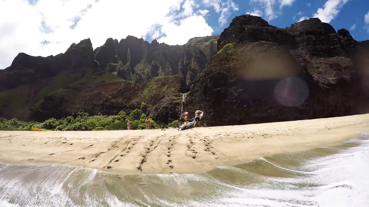 Napali Coast - Kayak & camping trip - Kauai- Hawaii