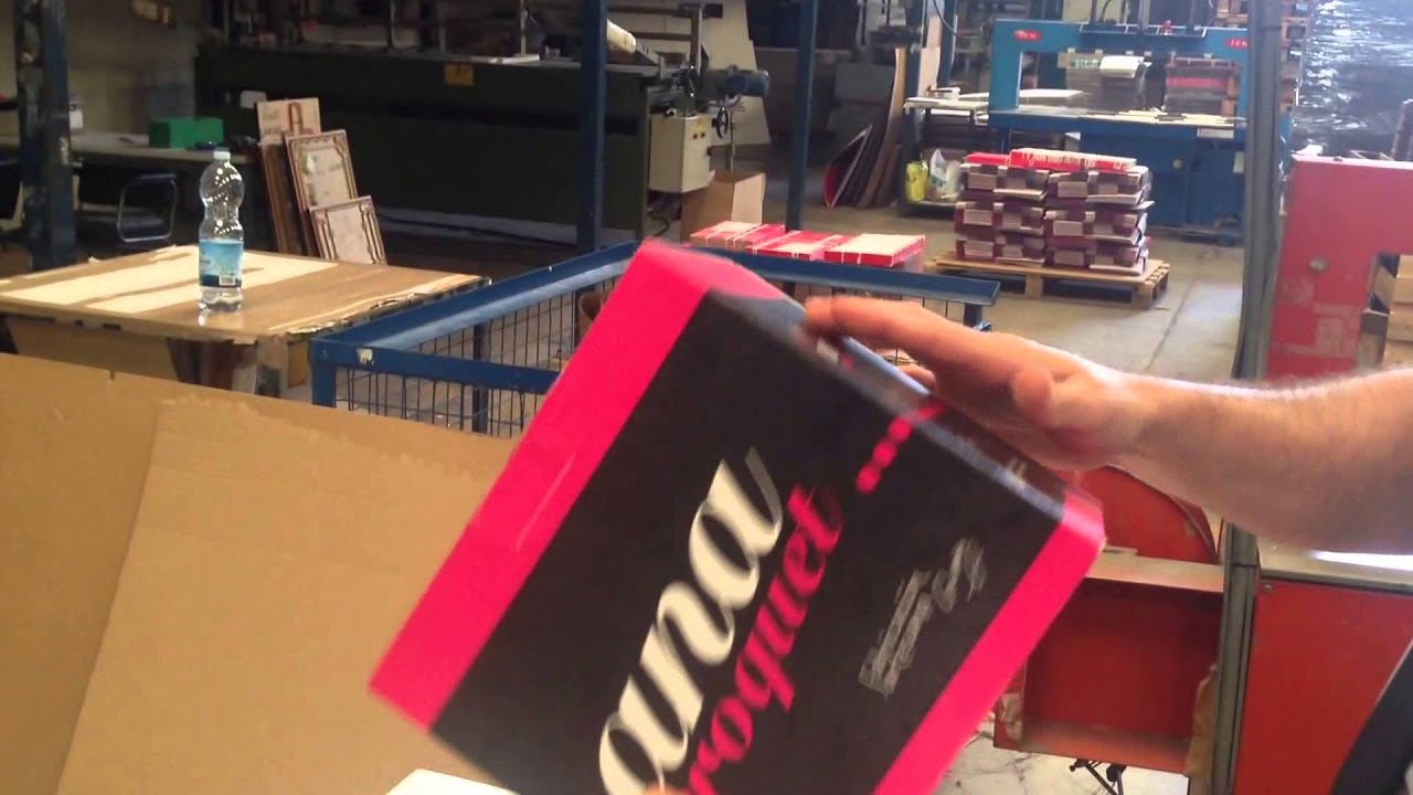 CAJA AUTOMONTABLE CALIDAD OFFSET PARA PEDIDOS MINIMOS DE 300 UNIDADES.