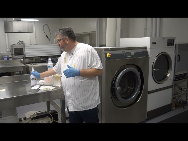 Clax Chemicals - Liquid Diversey Clax Magic Laundry Spotting Kit Trader ...