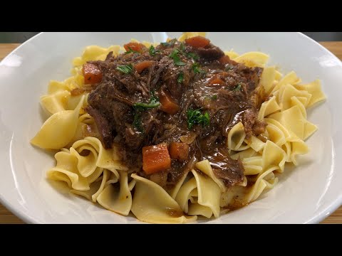 (NO NONSENSE) BEEF SHORT-RIB STEAK RAGU in Crockpot Slowcooker